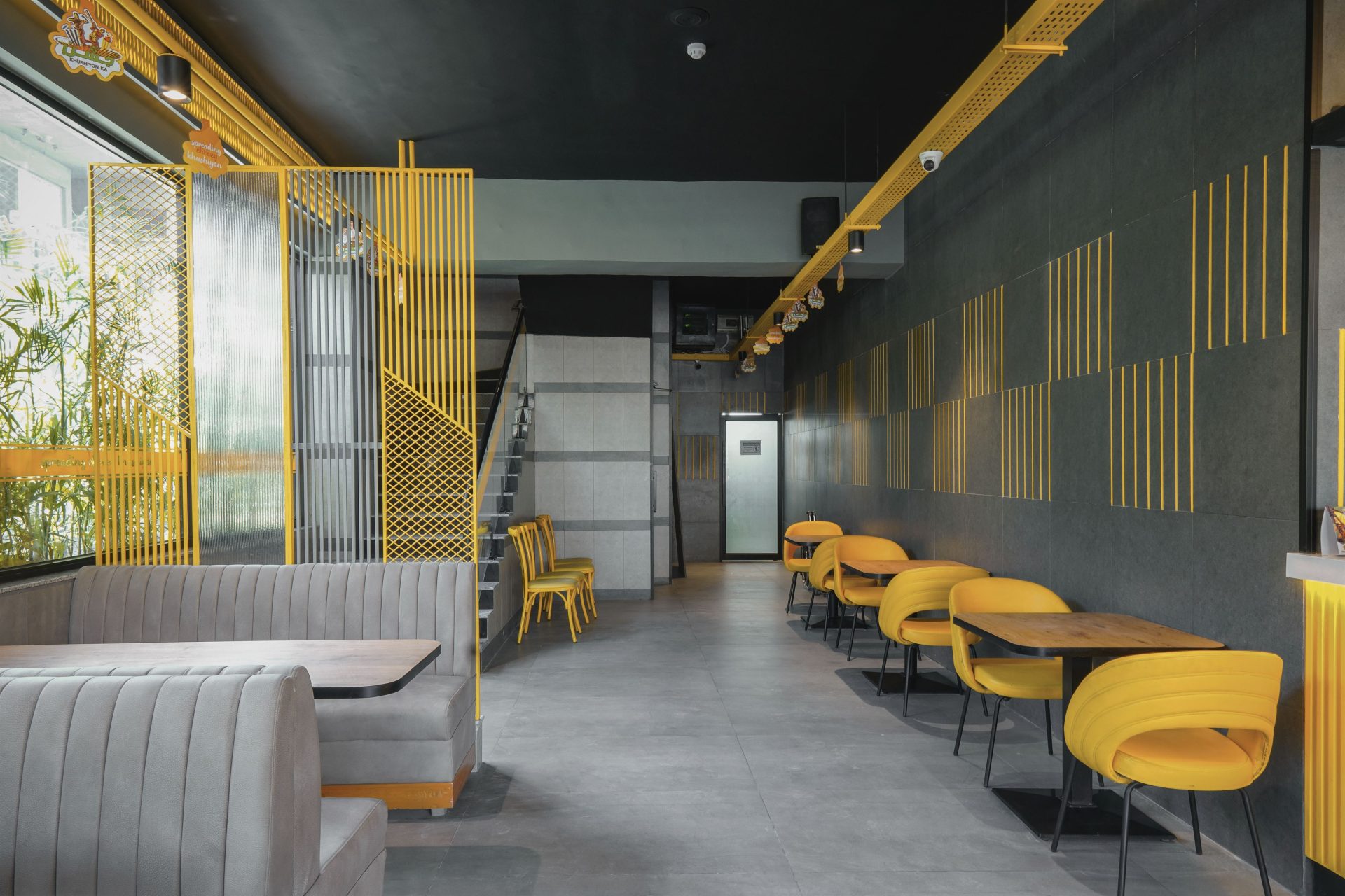 Cheezious, Jail Road – Lahore, Pakistan – MADSTUDIO